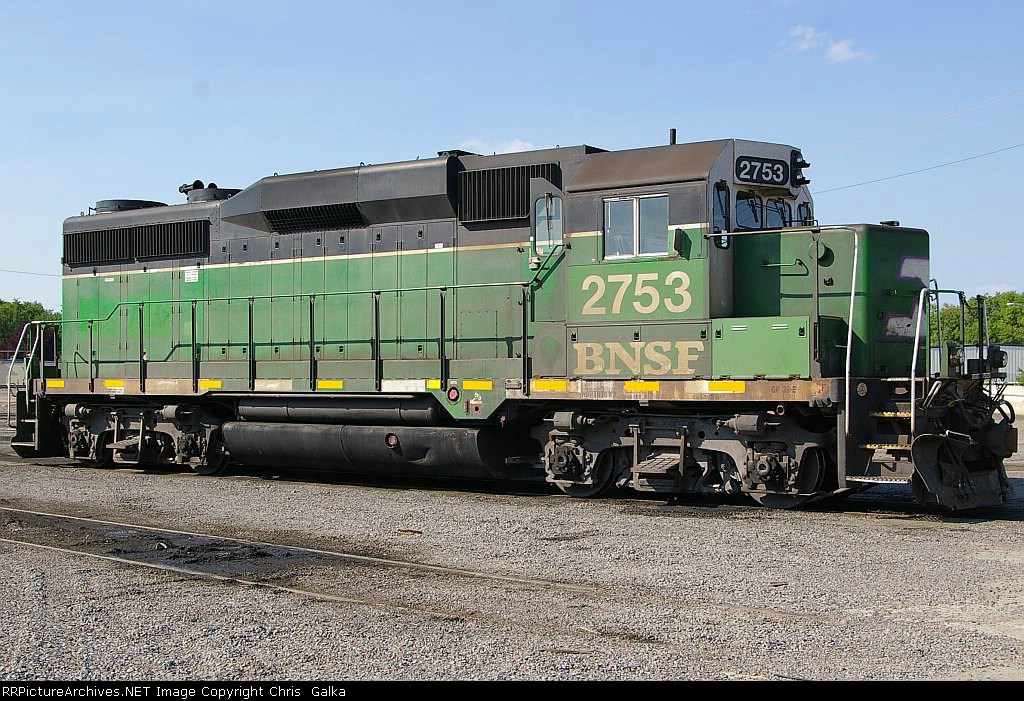 BNSF 2753